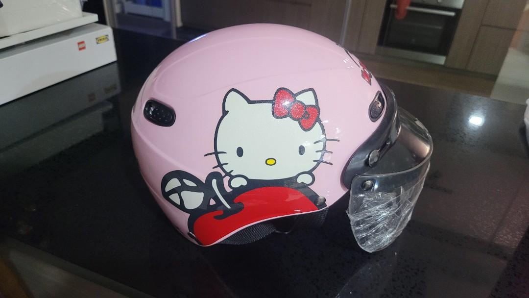 Hello Kitty Helmet (Original Sanrio) bought in Taiwan, Motorcycles ...