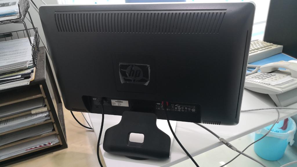 HP Pavilion 2309m LCD wide-screen HDMI monitor, 23-inch wide-screen ...