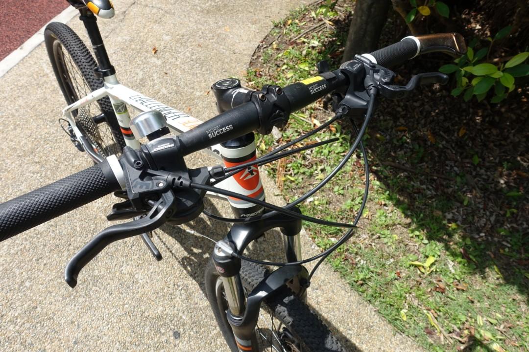 MERIDA CHALLENGER 300 Shimano DEORE 30-speed SR Suntour Fork Magura hydraulic disc brake 26 inch ...