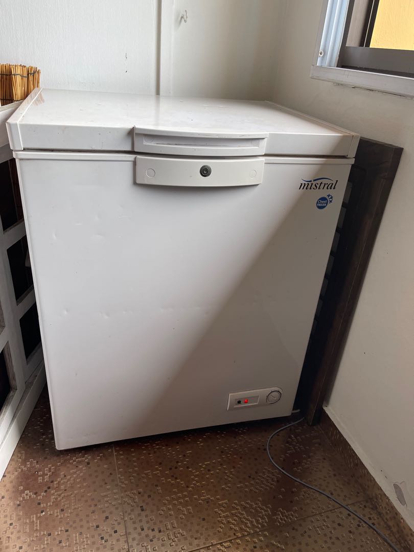 Mistral chest freezer, TV & Home Appliances, Kitchen Appliances ...