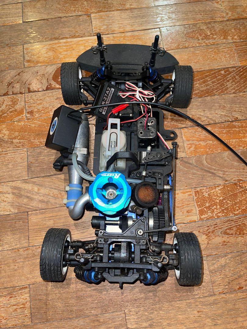 Old GS racing RC car skeleton and remote. Probably needs fixing ...