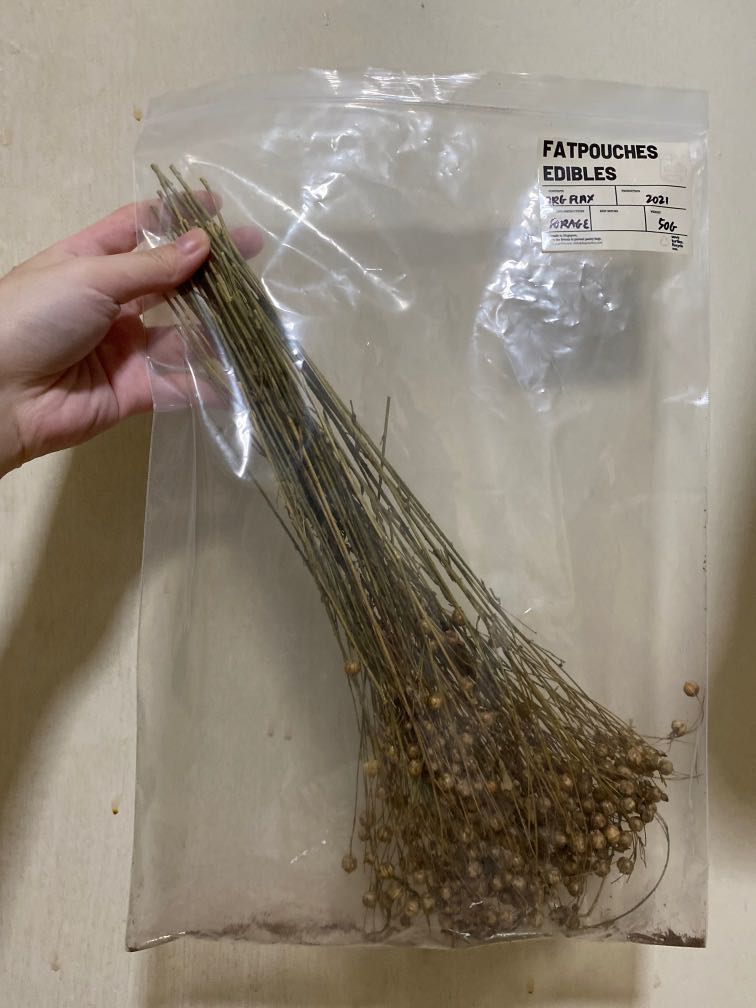 Organic flax spray, Pet Supplies, Pet Food on Carousell