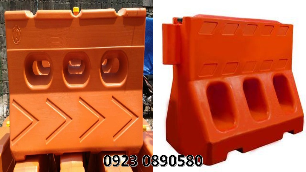 Plastic road barrier road safety 08, Commercial & Industrial ...