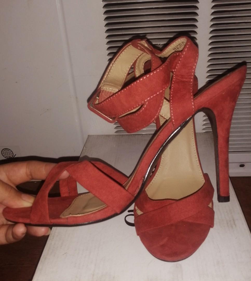 Rust Heels, Women's Fashion, Footwear, Heels on Carousell