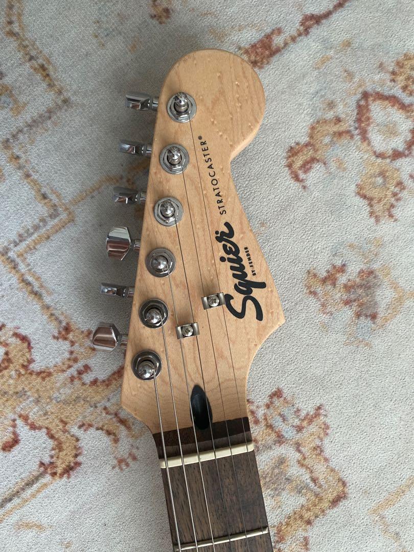 Squier by Fender Bullet Stratocaster Sonic Grey electric guitar ...