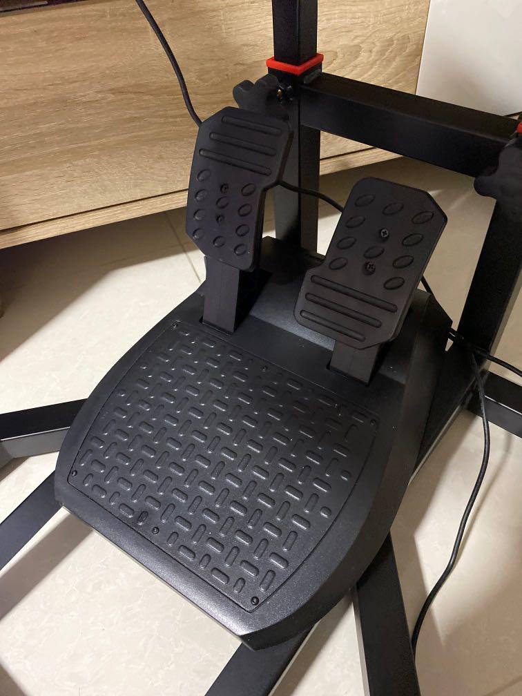 T150 Ferrari Wheel Force Feedback - Thrustmaster + Stand, Hobbies ...