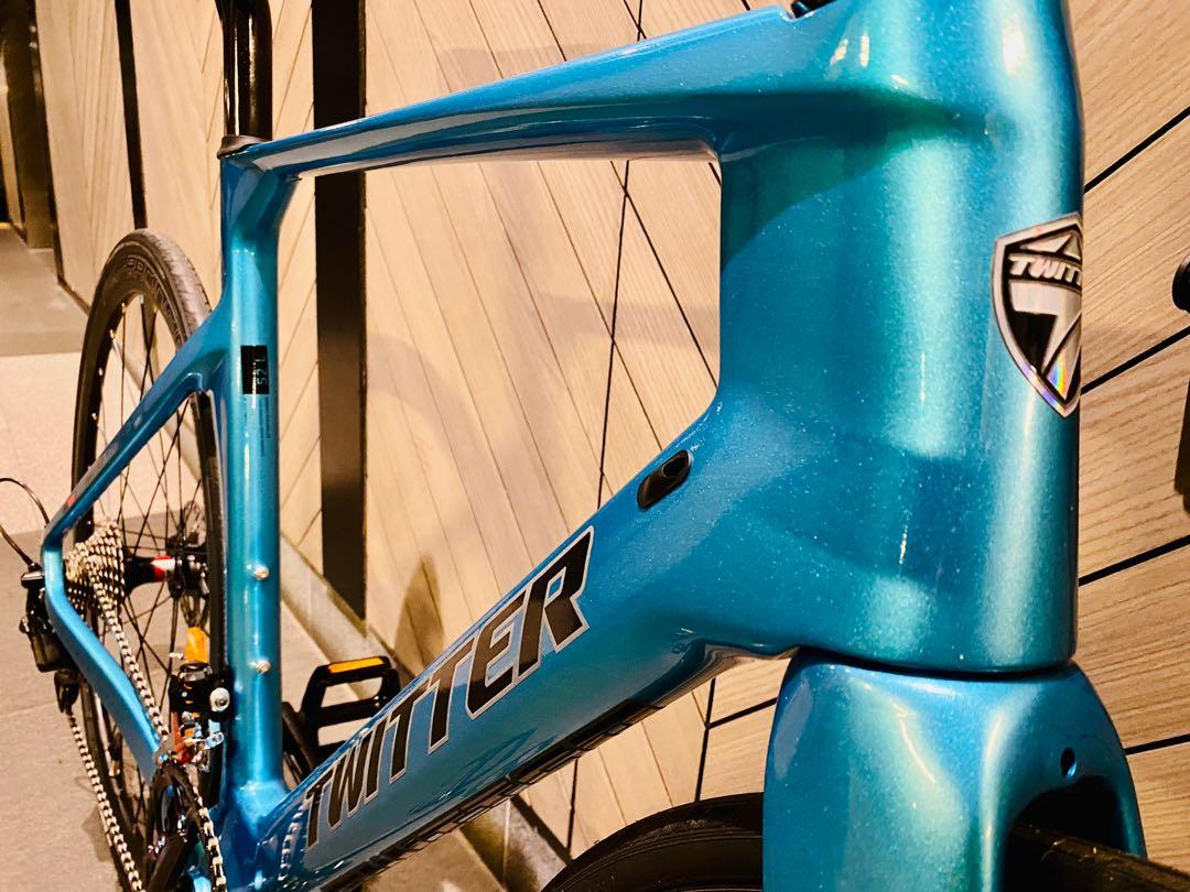 Twitter R10 Carbon Road Bike Full Internal Cable Routing Shimano 105 ...