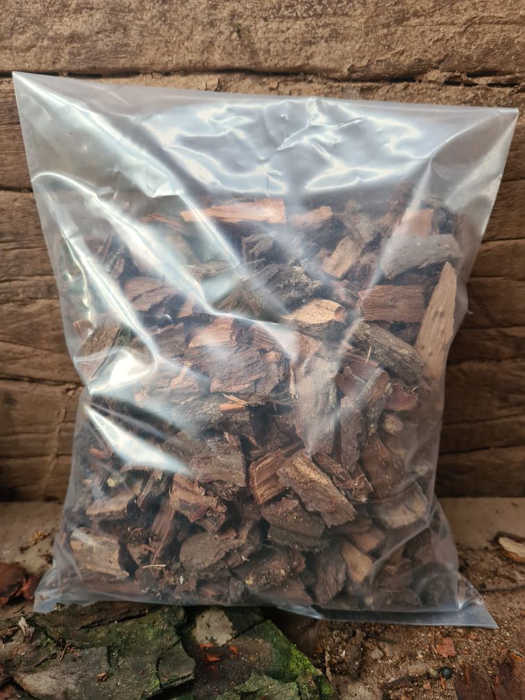 Wood Barks, Furniture & Home Living, Gardening, Plants & Seeds on Carousell