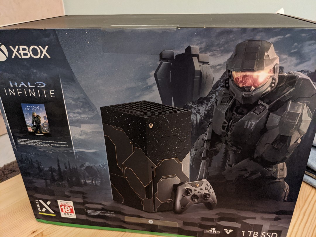 Xbox Series X - Halo Edition, Video Gaming, Video Game Consoles, Xbox ...