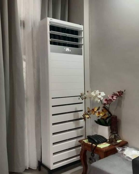 FLOOR MOUNTED TYPE AIRCON FOR SALE FREE FIRST 10 FT INSTALLATION, TV ...
