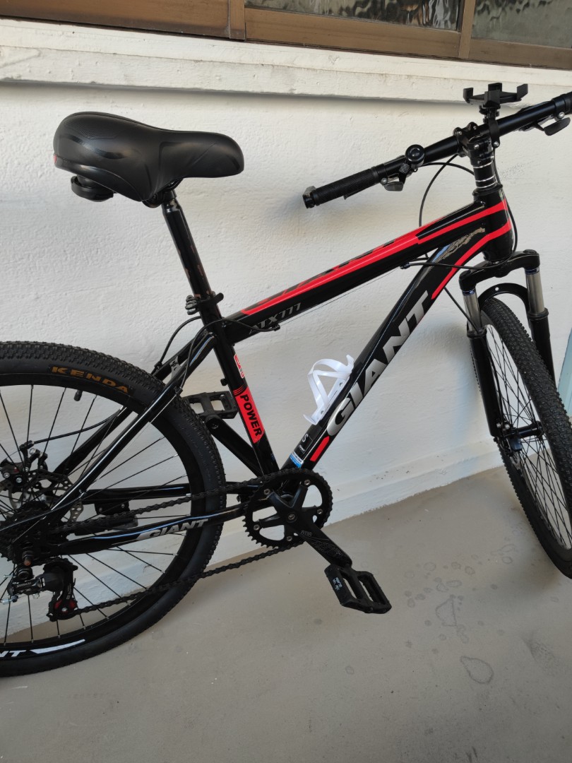 Giant ATX mountain bike, Sports Equipment, Bicycles & Parts, Bicycles ...