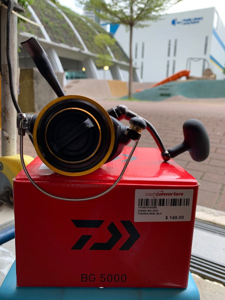 JE-DAIWA BG5000 Fishing Reel, Sports Equipment, Fishing on Carousell