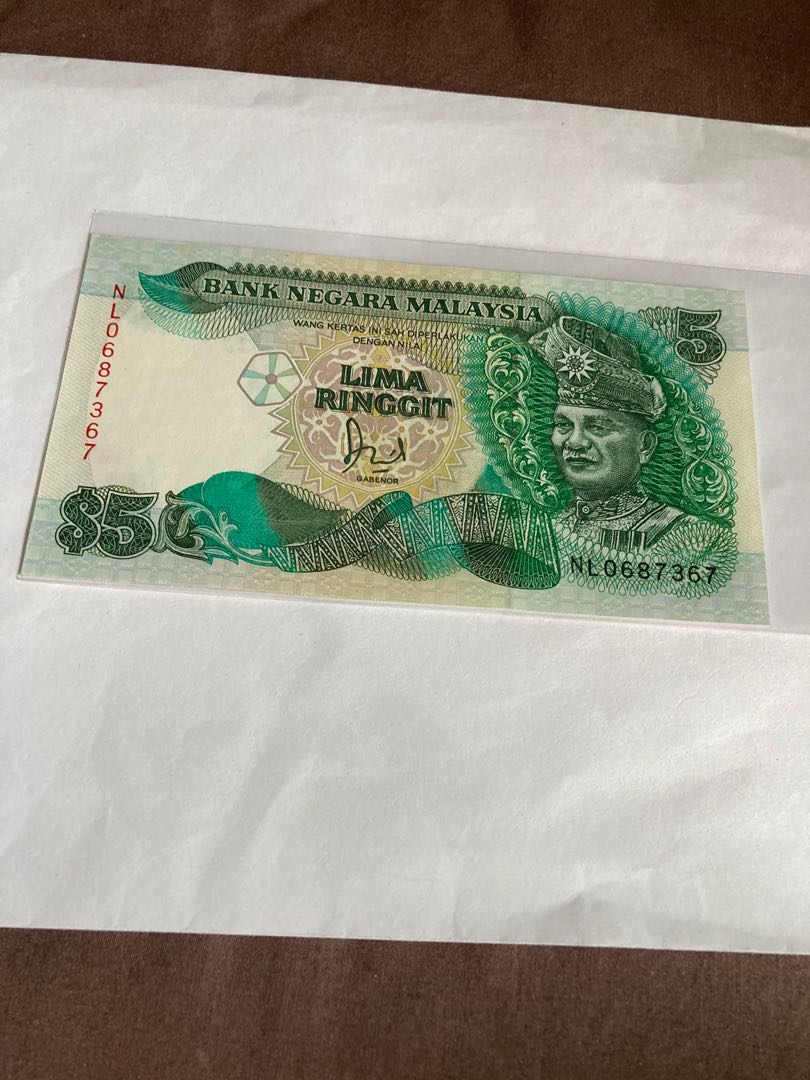 Malaysia MYR 5 UNC Papernote Flagpole with Cross Bar, Hobbies & Toys ...