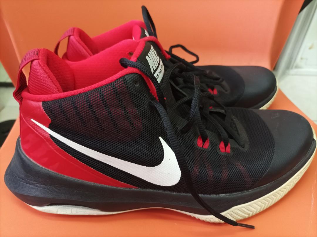 Nike air versatile, Men's Fashion, Footwear, Sneakers on Carousell