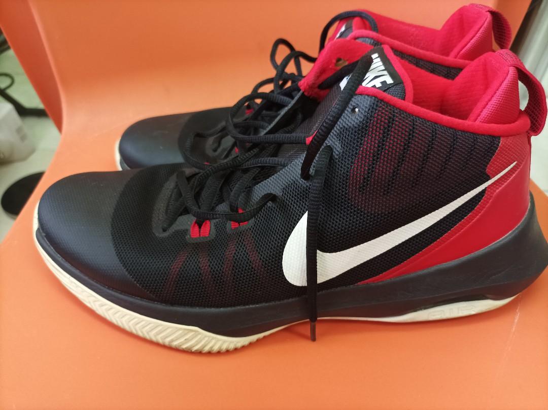 Nike air versatile, Men's Fashion, Footwear, Sneakers on Carousell