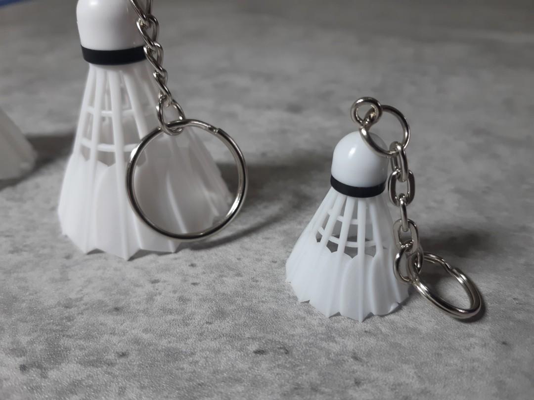 Original premium shuttlecock badminton keychain, Men's Fashion ...