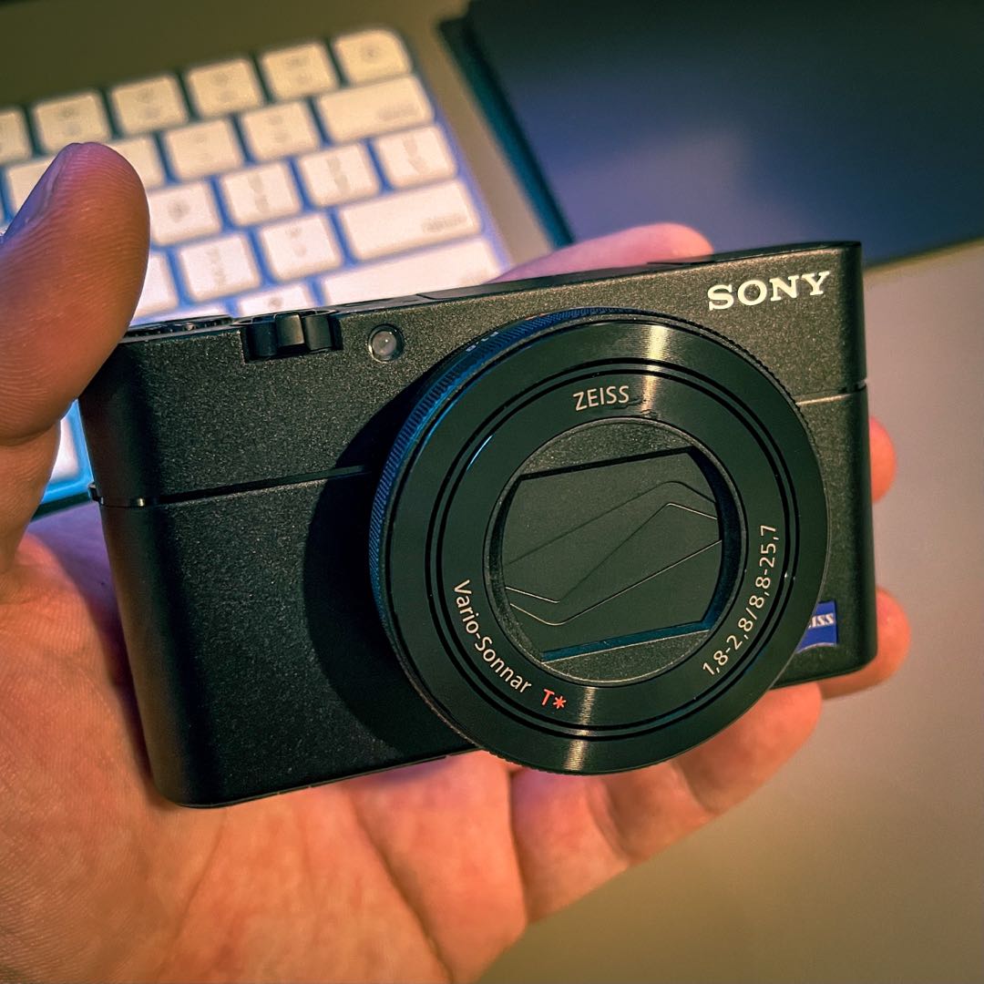 Sony RX100 VA, Photography, Cameras on Carousell