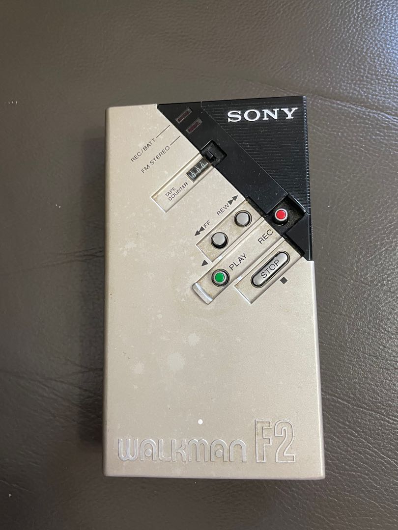 經典Sony Walkman WM-F2, 音響器材, 可攜式音響設備 - Carousell