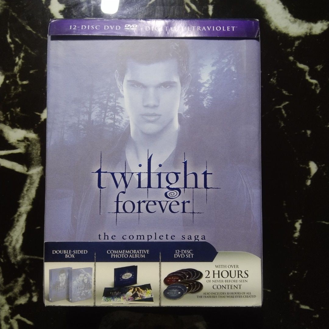 Twilight Forever (the complete saga), Hobbies & Toys, Music & Media ...