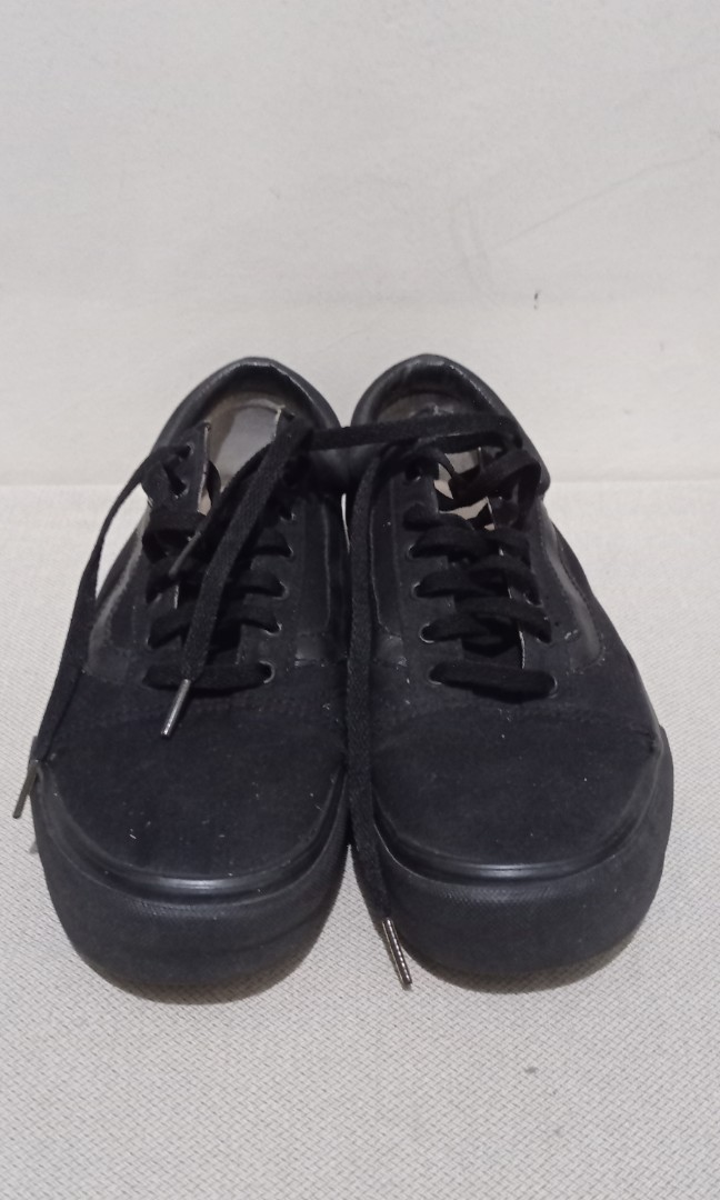 vans triple black, Men's Fashion, Footwear, Sneakers on Carousell