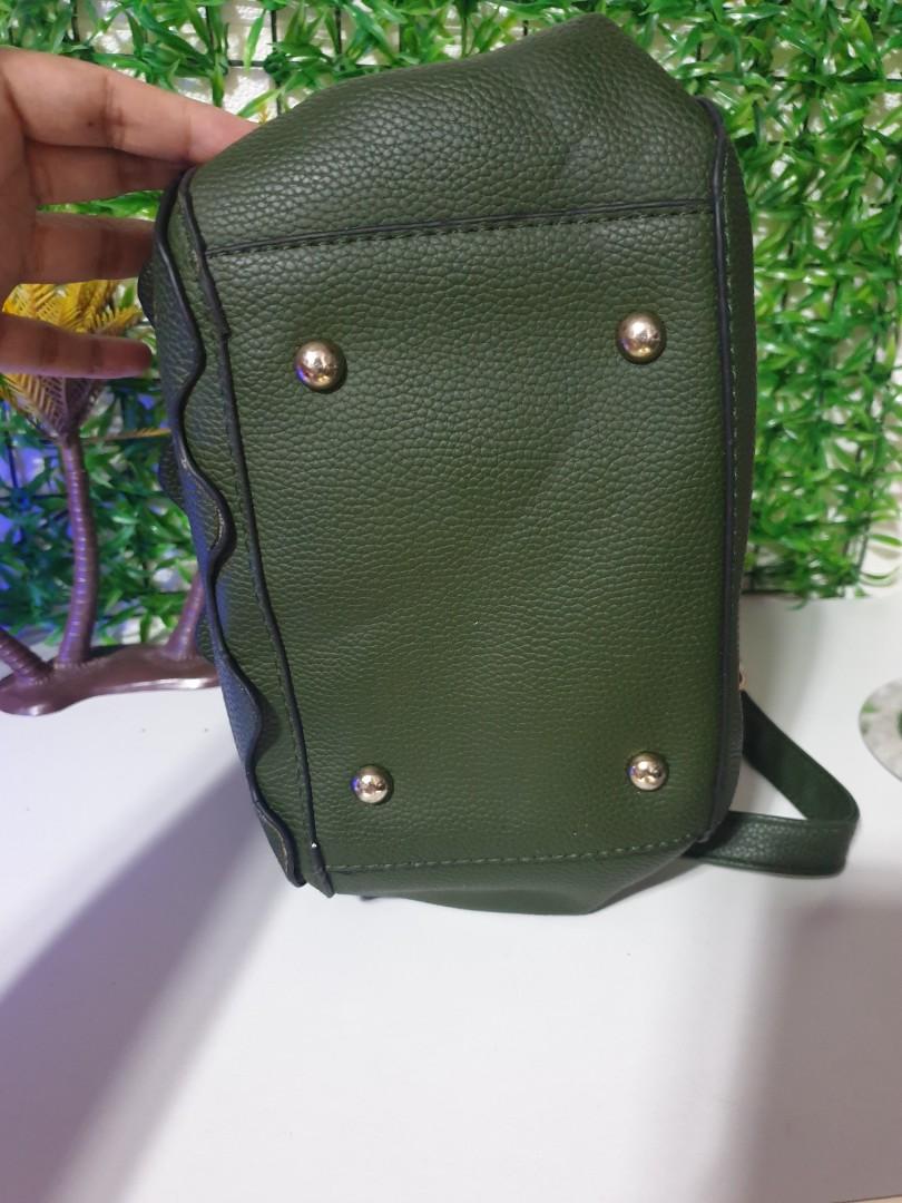 2 way danbaoly bag, Women's Fashion, Bags & Wallets, Cross-body Bags on ...