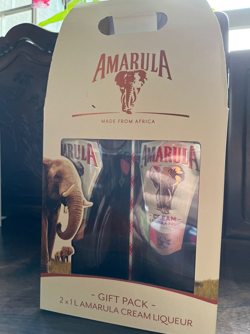 Amarula Gift pack, 2 x 1L Cream liqueur, 嘢食 & 嘢飲, 酒精飲料 - Carousell