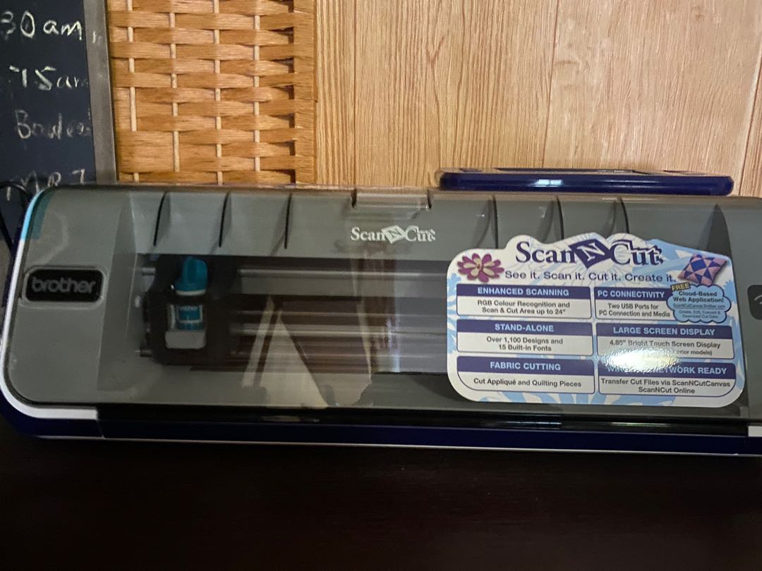 Brother scan N cut CM 900, Hobbies & Toys, Stationery & Craft, Art ...