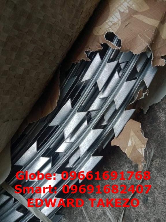 Combat Razor Wire (Galvanized), Commercial & Industrial, Industrial ...