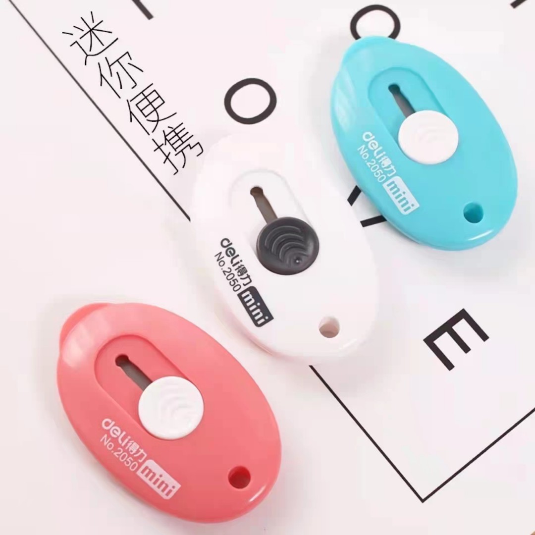 Deli Cute Mini Handy Paper Cutter, Hobbies & Toys, Stationary & Craft ...