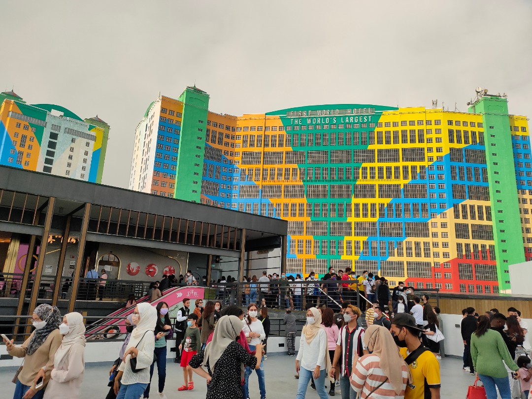 Genting First World Jan. Superior Deluxe, Tickets & Vouchers, Local ...