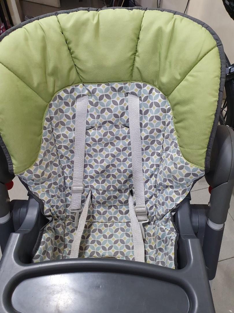 Graco High Chair - Updated Photos, Babies & Kids, Nursing & Feeding ...