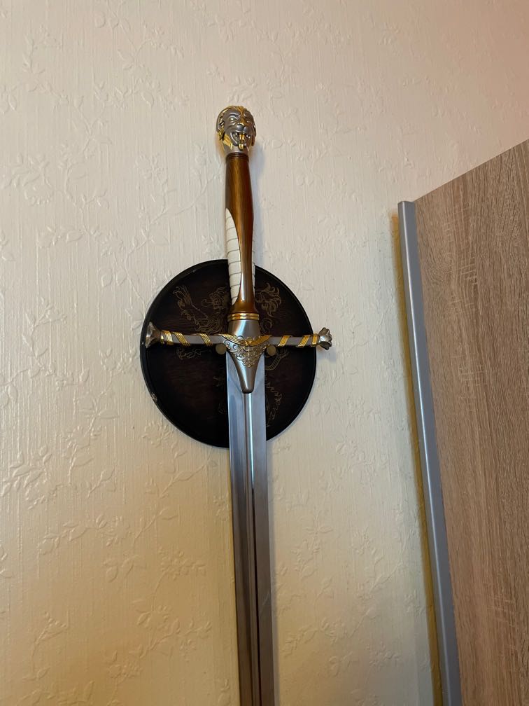 Jaime Lannister Game of Thrones Sword, Hobbies & Toys, Toys & Games on ...