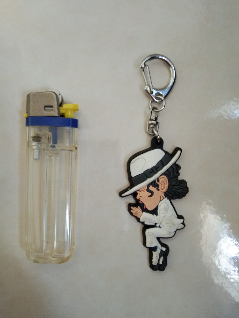 Michael Jackson - keychain, Hobbies & Toys, Collectibles & Memorabilia ...