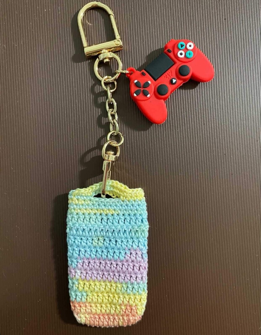 Trace together pastel crochet pouch, Hobbies & Toys, Stationery & Craft ...