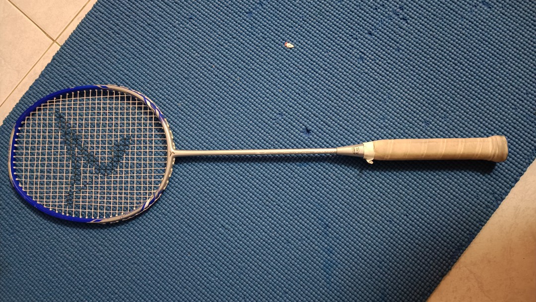 Perfly 190 graphite shaft, Sports Equipment, Sports & Games, Racket ...