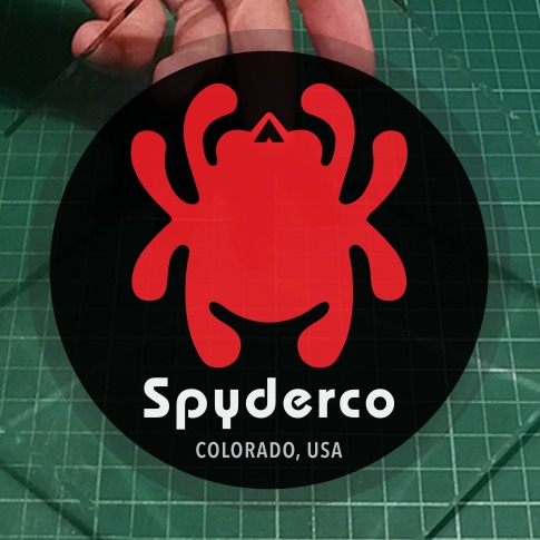 SPYDERCO KNIFE COMPANY COLORADO USA . Static Cling Car Decals . 11cm ...