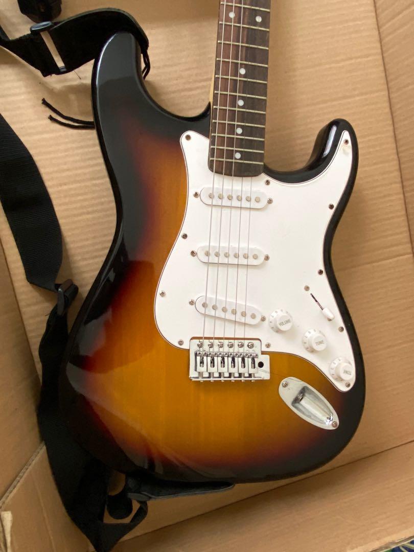 Stagg Electric Guitar and Amplifier set, Hobbies & Toys, Music & Media ...