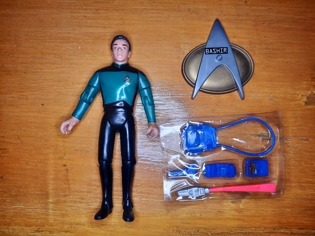 Star Trek Deep Space Nine: Dr. Julian Bashir, Hobbies & Toys, Toys ...