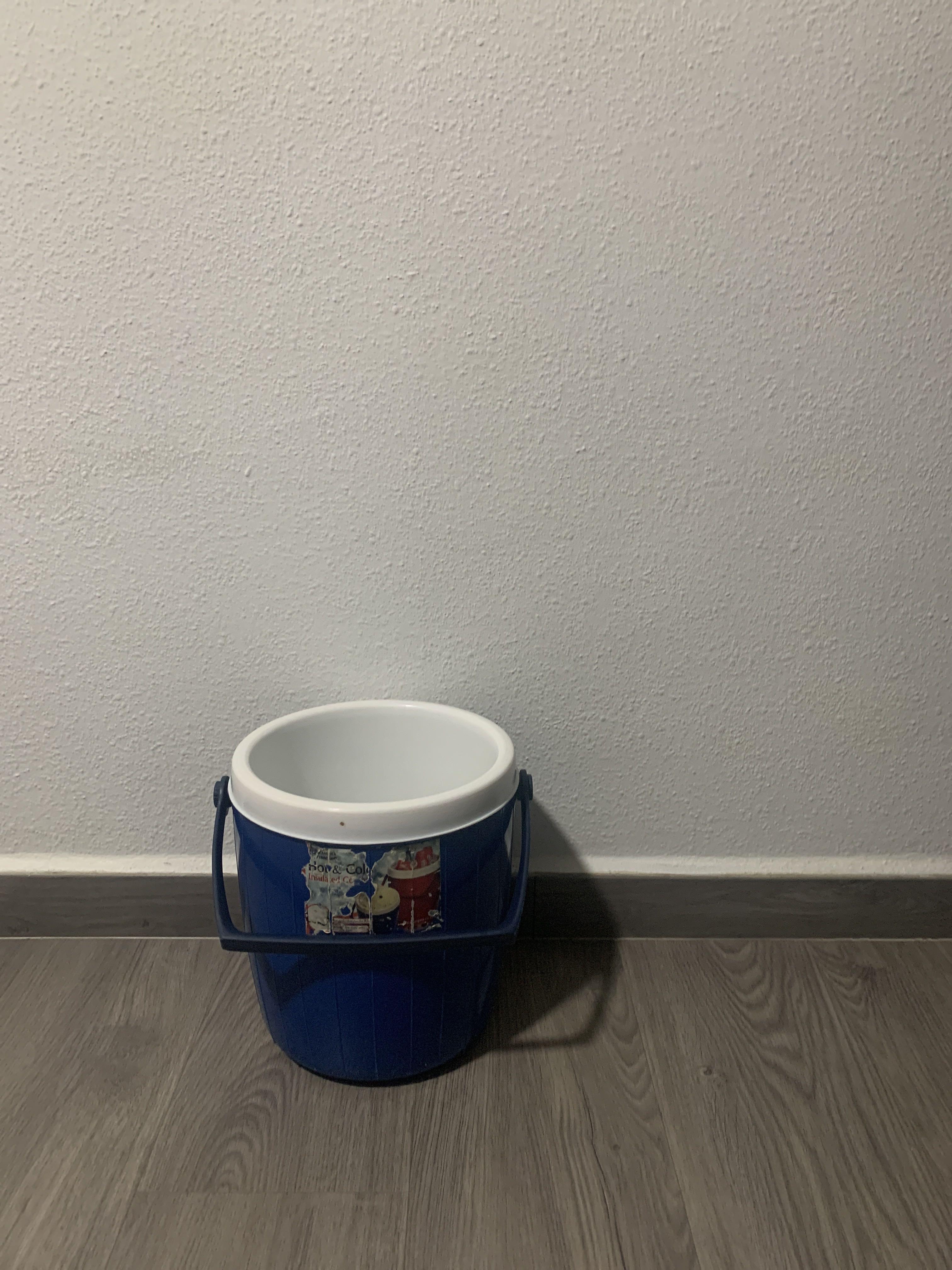 TOYOGO Plastic Bucket , Furniture & Home Living, Kitchenware ...