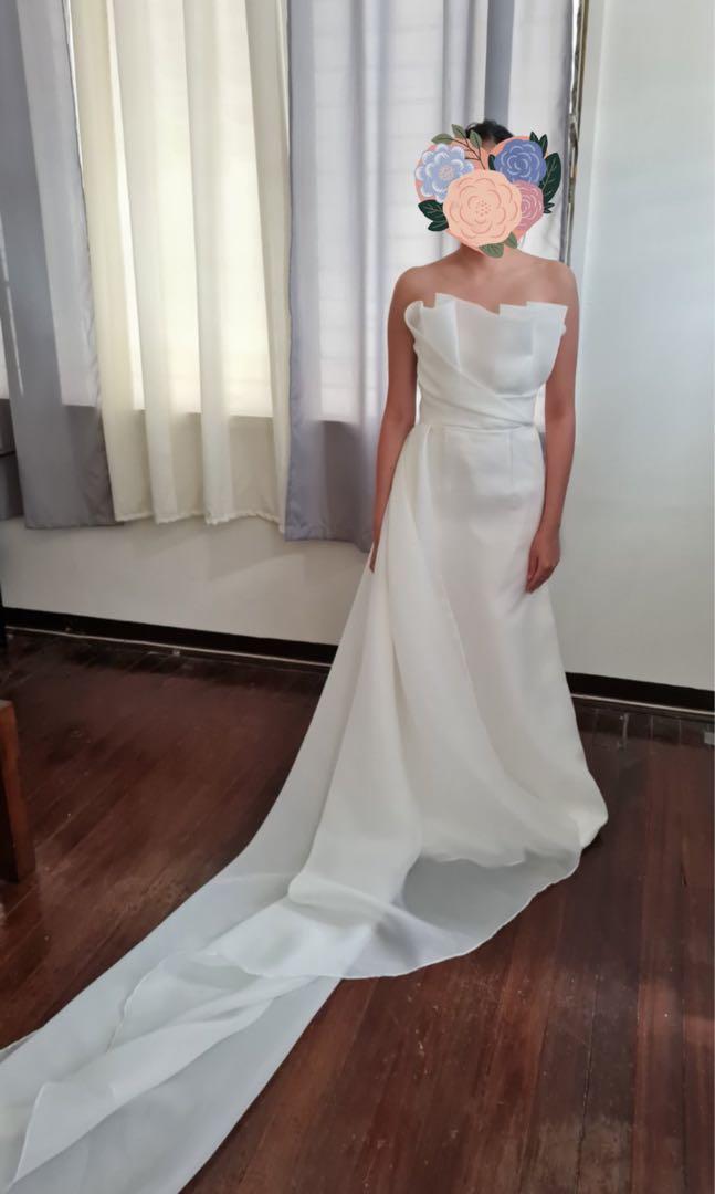 Vee Tan wedding gown, Women's Fashion, Dresses & Sets, Evening dresses ...