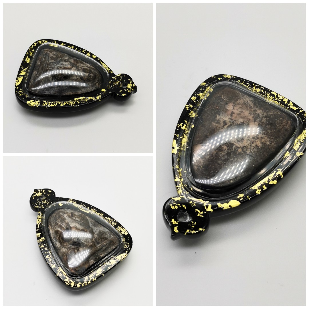 Waterproof amulet casing, Hobbies & Toys, Memorabilia & Collectibles ...
