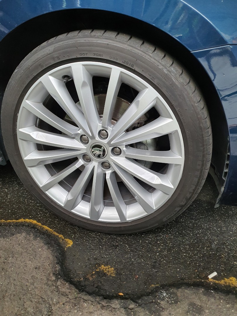 19" skoda rims with tyres, Car Accessories, Tyres & Rims on Carousell