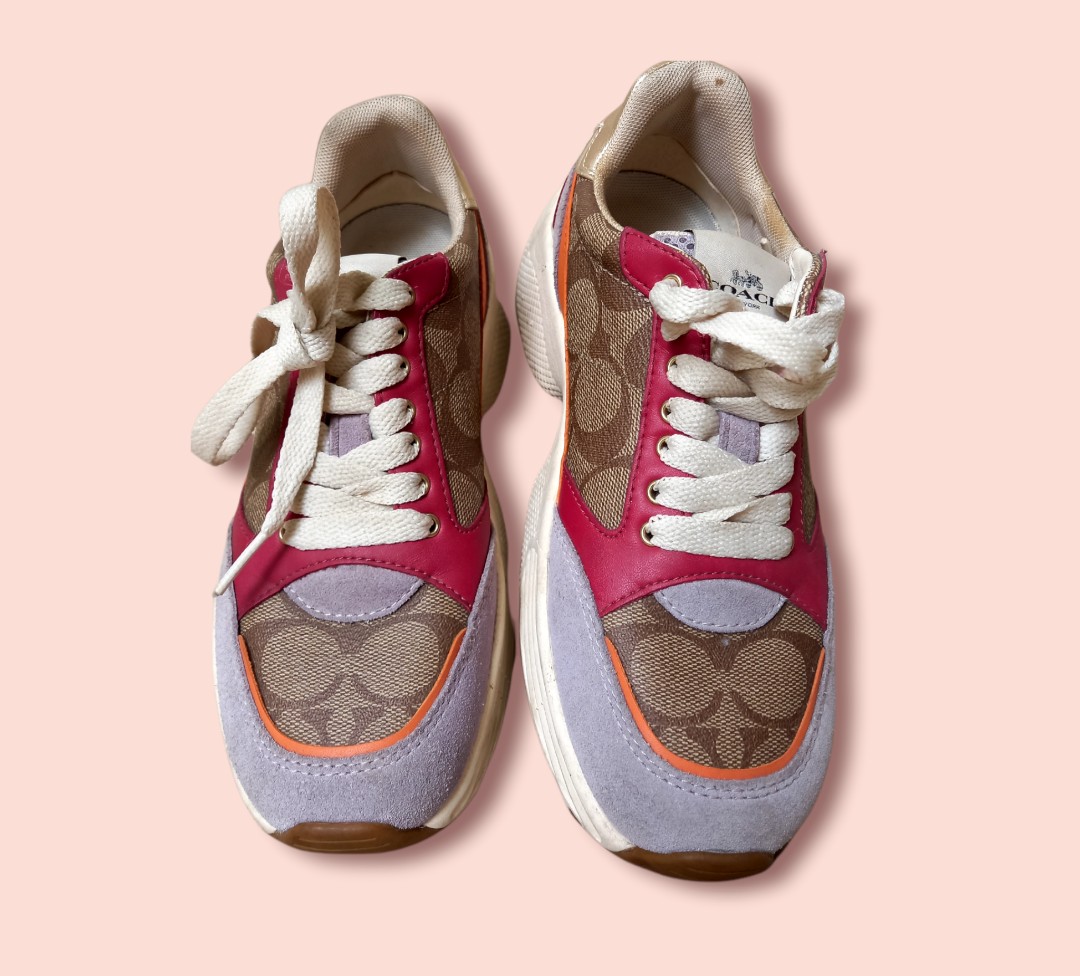 Coach Sneakers, Fesyen Wanita, Sepatu di Carousell