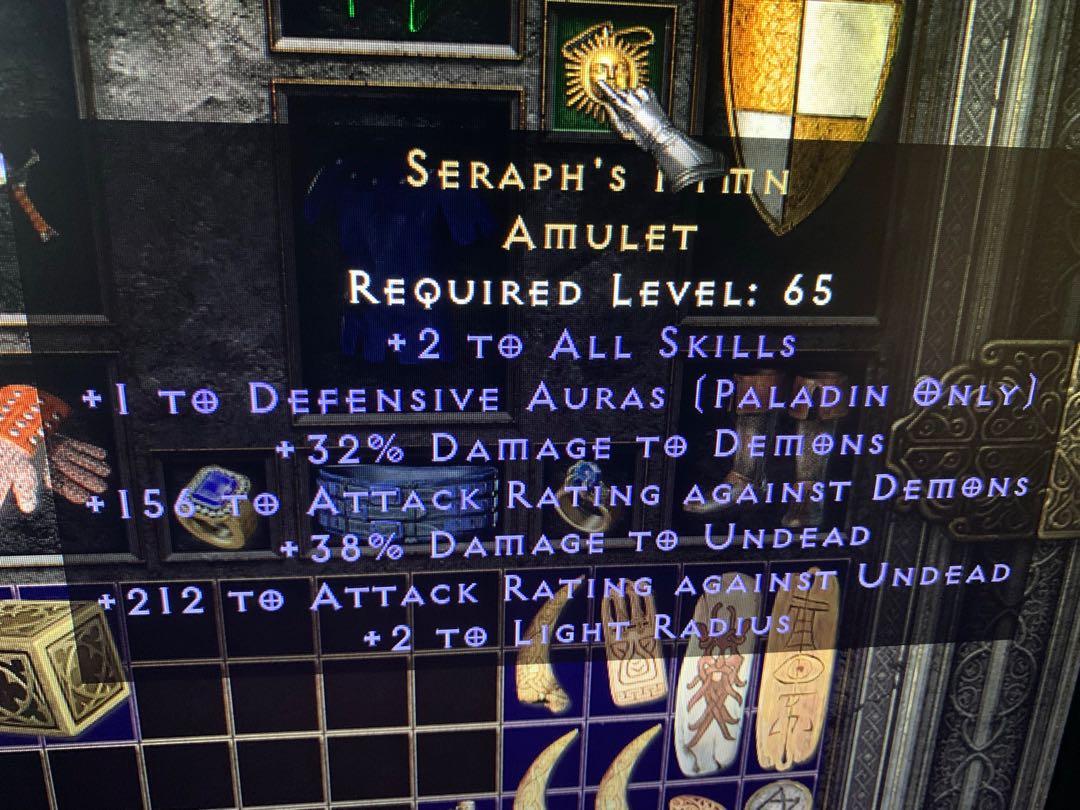 Diablo 2 resurrected D2 seraph amulet, Video Gaming, Gaming Accessories ...