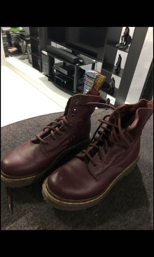 DMs Cherry Color AirWair Size 7, Men's Fashion, Footwear, Boots on ...