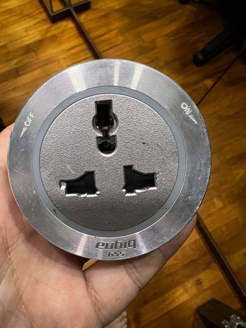 Eubiq Authentic International Adaptor, TV & Home Appliances, Electrical ...