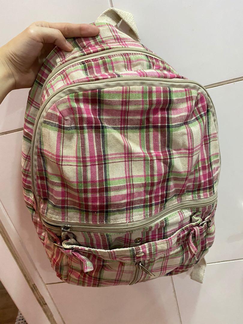Heartstrings checkered backpack, Women's Fashion, Bags & Wallets ...