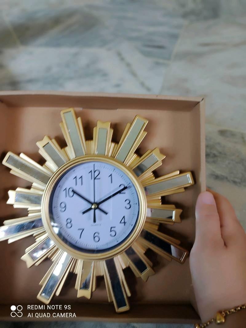 Jam dinding deko retro Vers, Furniture & Home Living, Home Decor ...