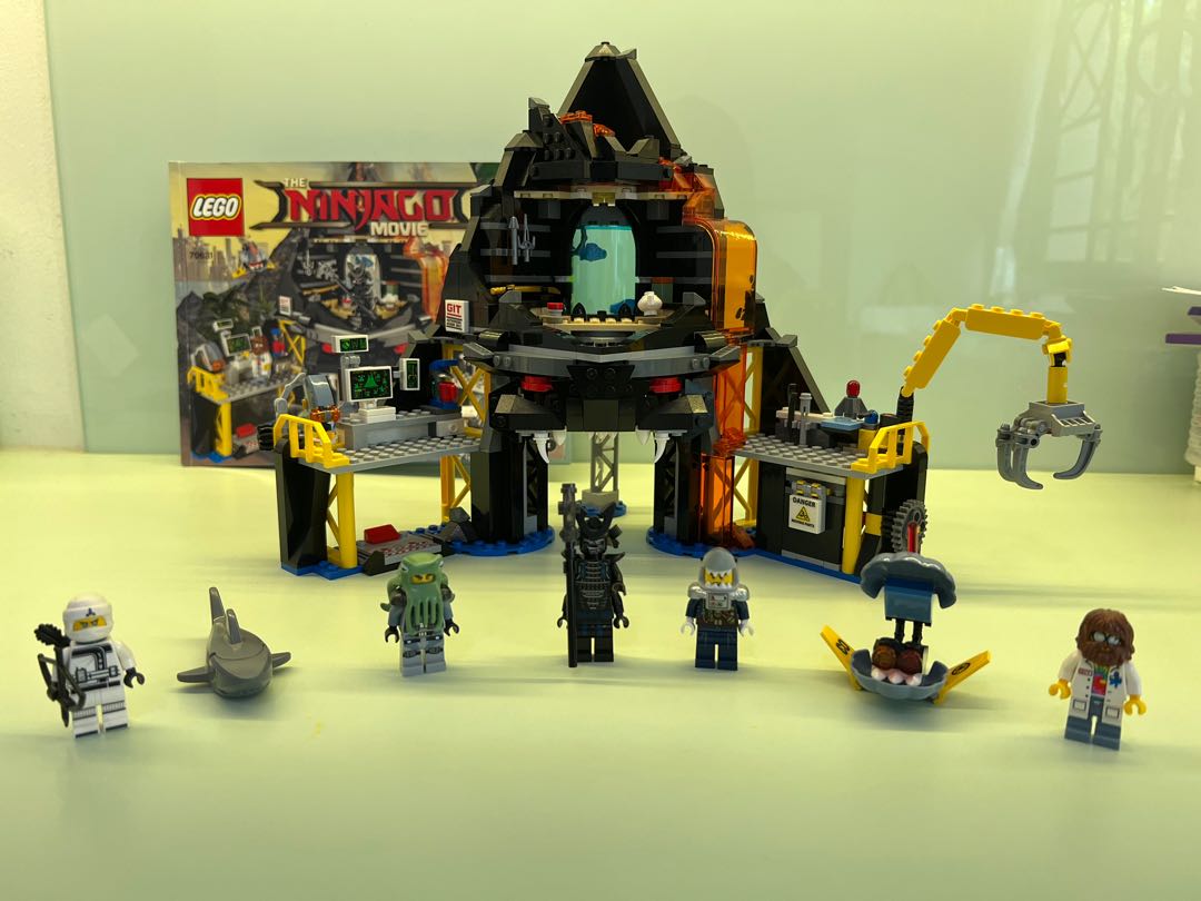 Lego 70631 - Garmadon’s Volcano Lair, Hobbies & Toys, Toys & Games on ...