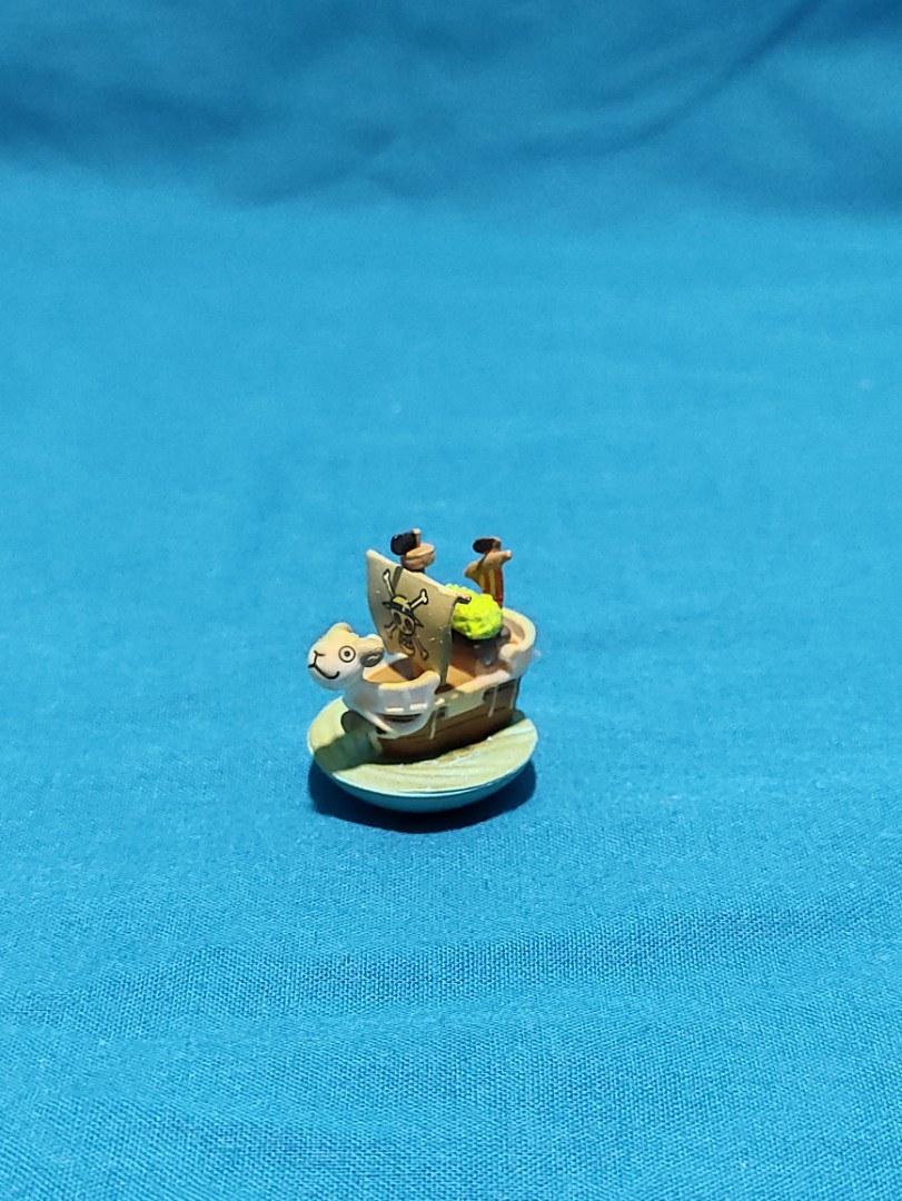 One Piece Going Merry Ship Mini Figure, Hobbies & Toys, Memorabilia ...